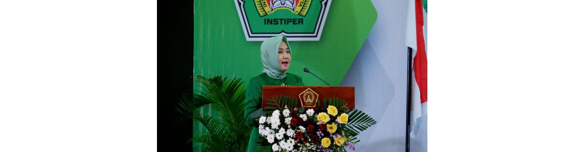65 TAHUN KONTRIBUSI INSTIPER YOGYAKARTA MEMBANGUN INDUSTRI PERKEBUNAN ...